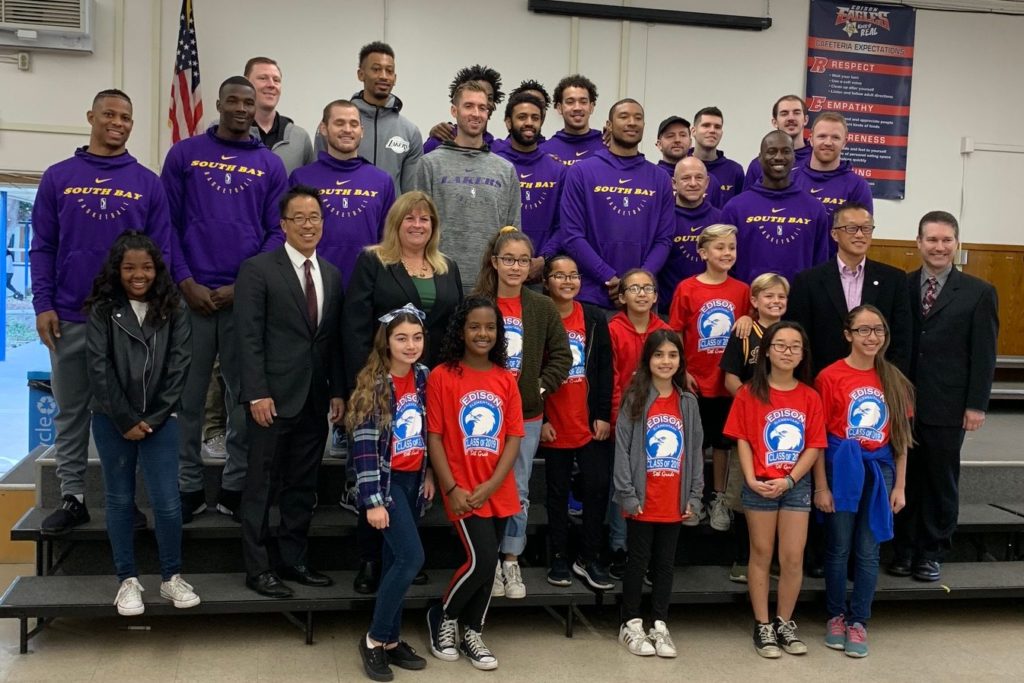 Out & About // Donna Visits Edison Elementary School - TACC